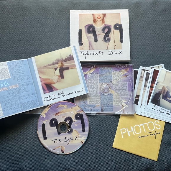 Taylor Swift | Media | Taylor Swift Full Name On Cover 989 Dlx With ...